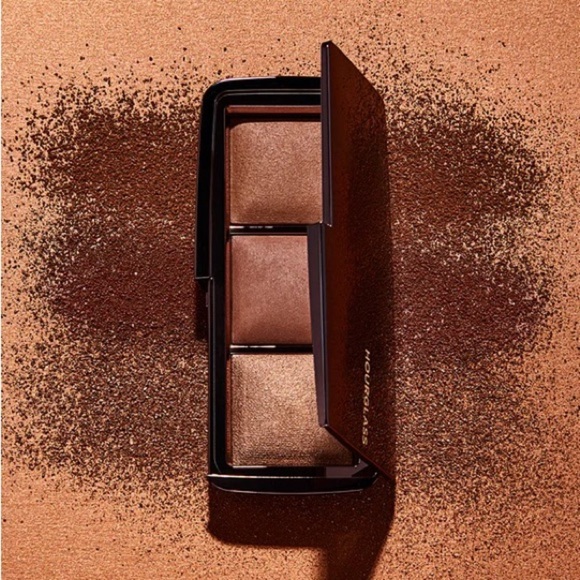 Hourglass | Makeup | Hourglass Ambient Lighting Palette Volume Ill ...